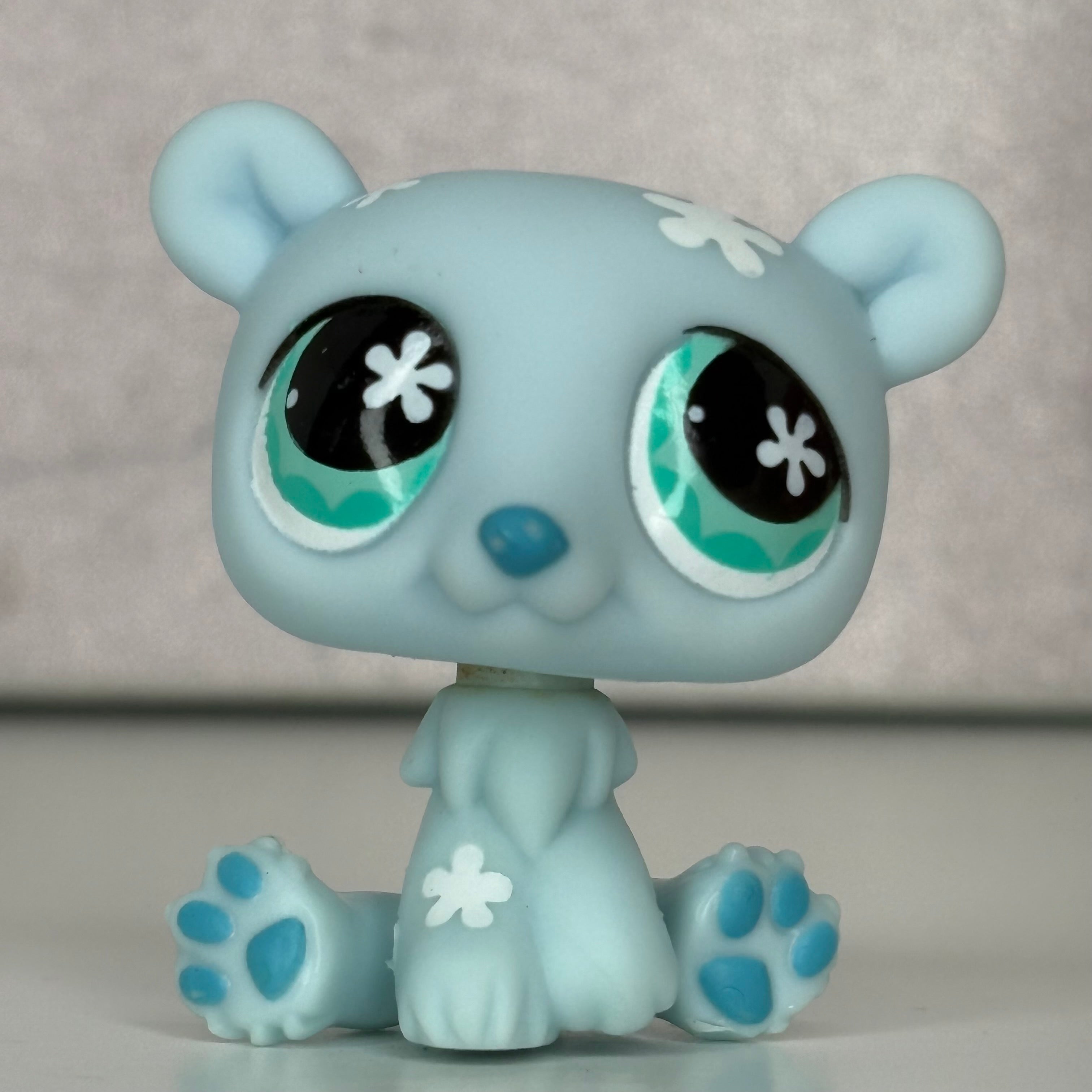 LPS Blue Polar Bear #646 – LPS Collector Shop